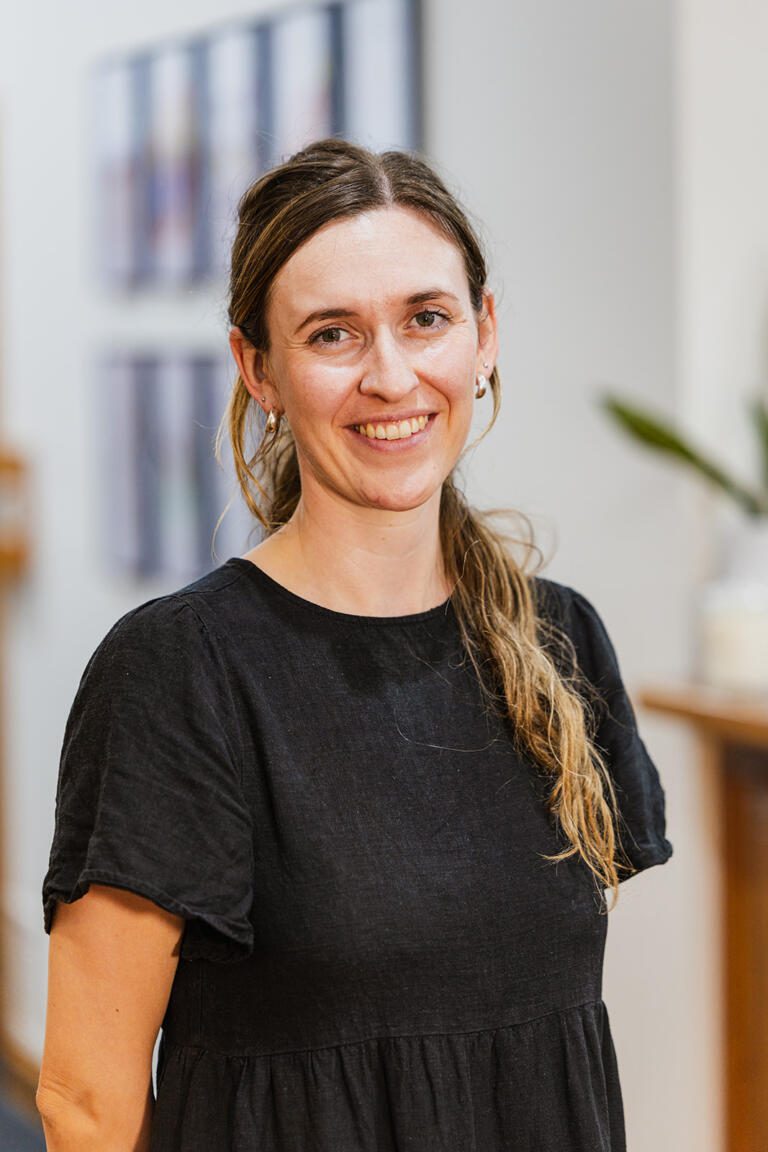 Dr Laura Nield - Ontario Family Practice